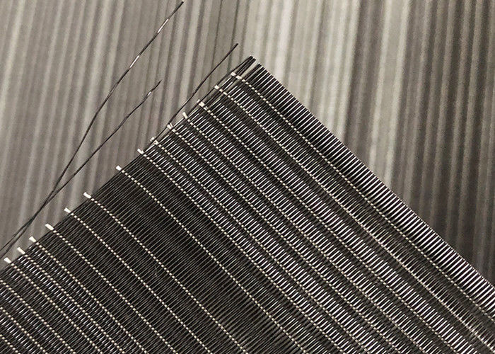 ISO 2.5m Painted Black Wire Mesh Screen Laminated Glass For Wall Coverings