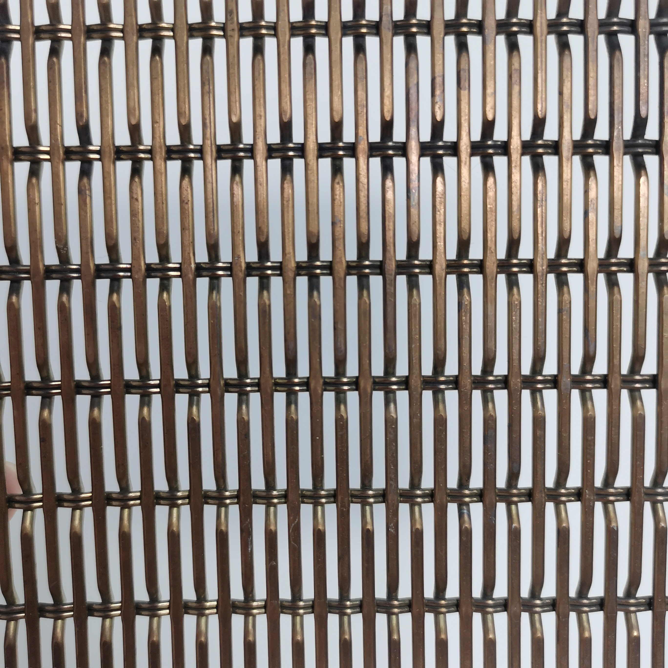 Anodized Aluminum Woven Wire Fabric Mesh Crimped Woven Wire Mesh For Fence